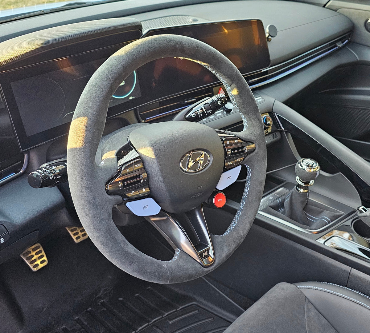 N Performance Steering Wheel Alcantara (Elantra N) – N75 MotorSports